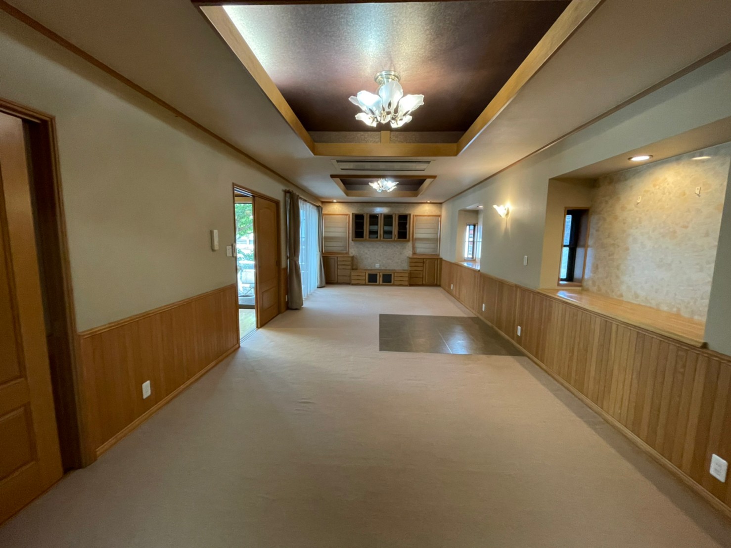 ステーキルームと中庭のある平屋【総社市】 | HOUSELABO