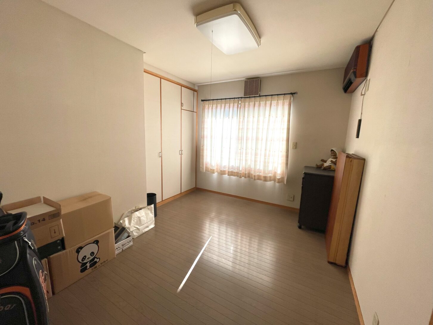 ”尾上”のビルトインガレージ付中古住宅 | HOUSELABO